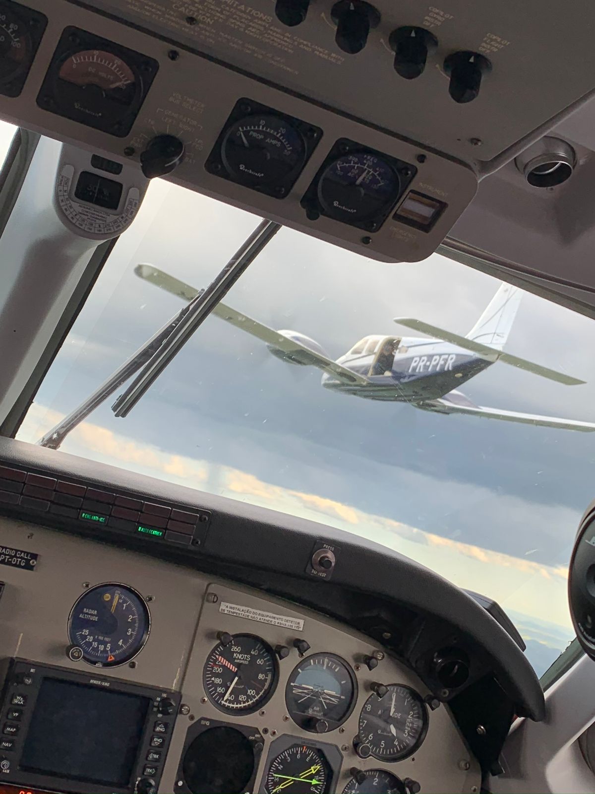 História – sync aero