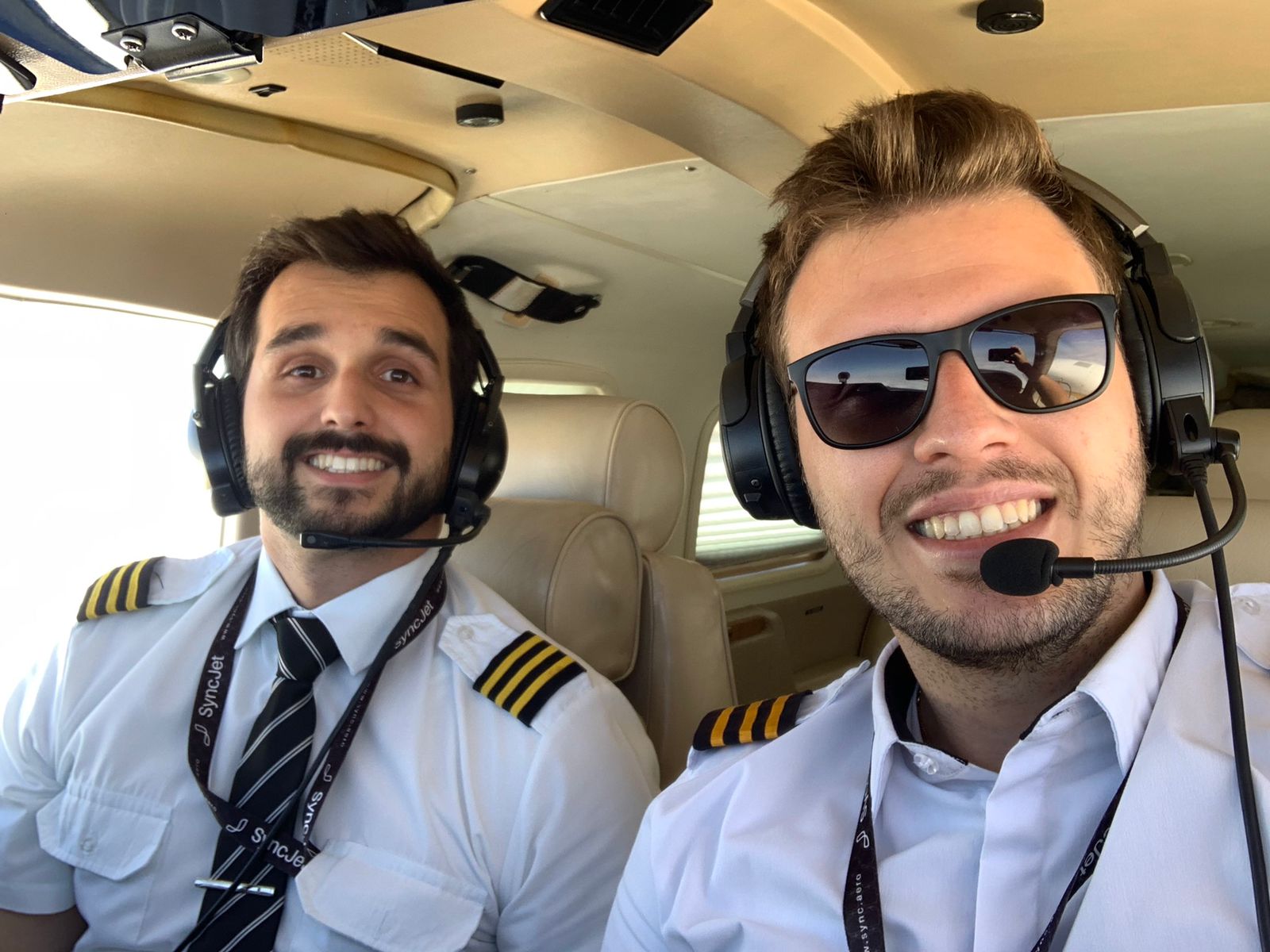 História – sync aero