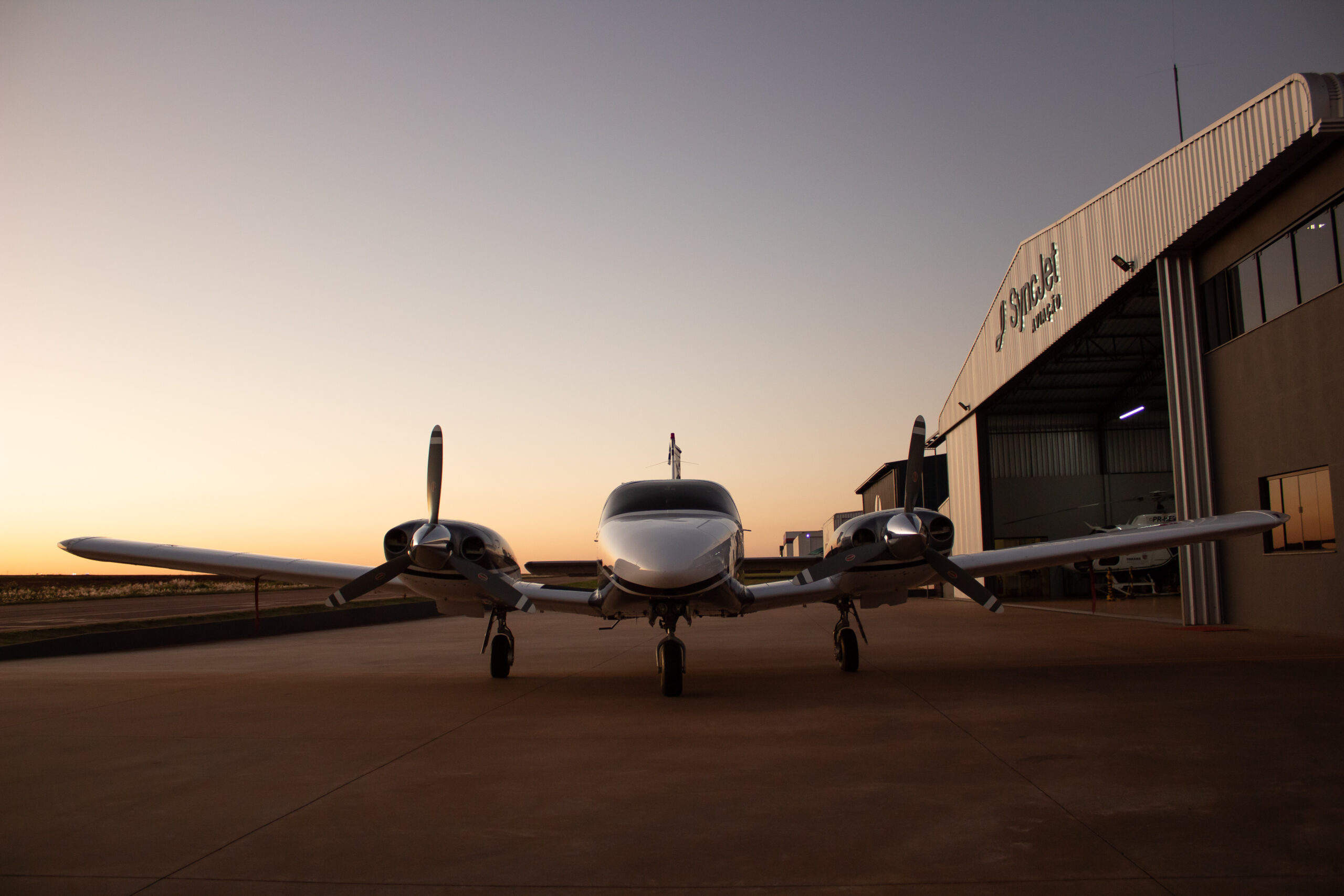 History – sync aero us